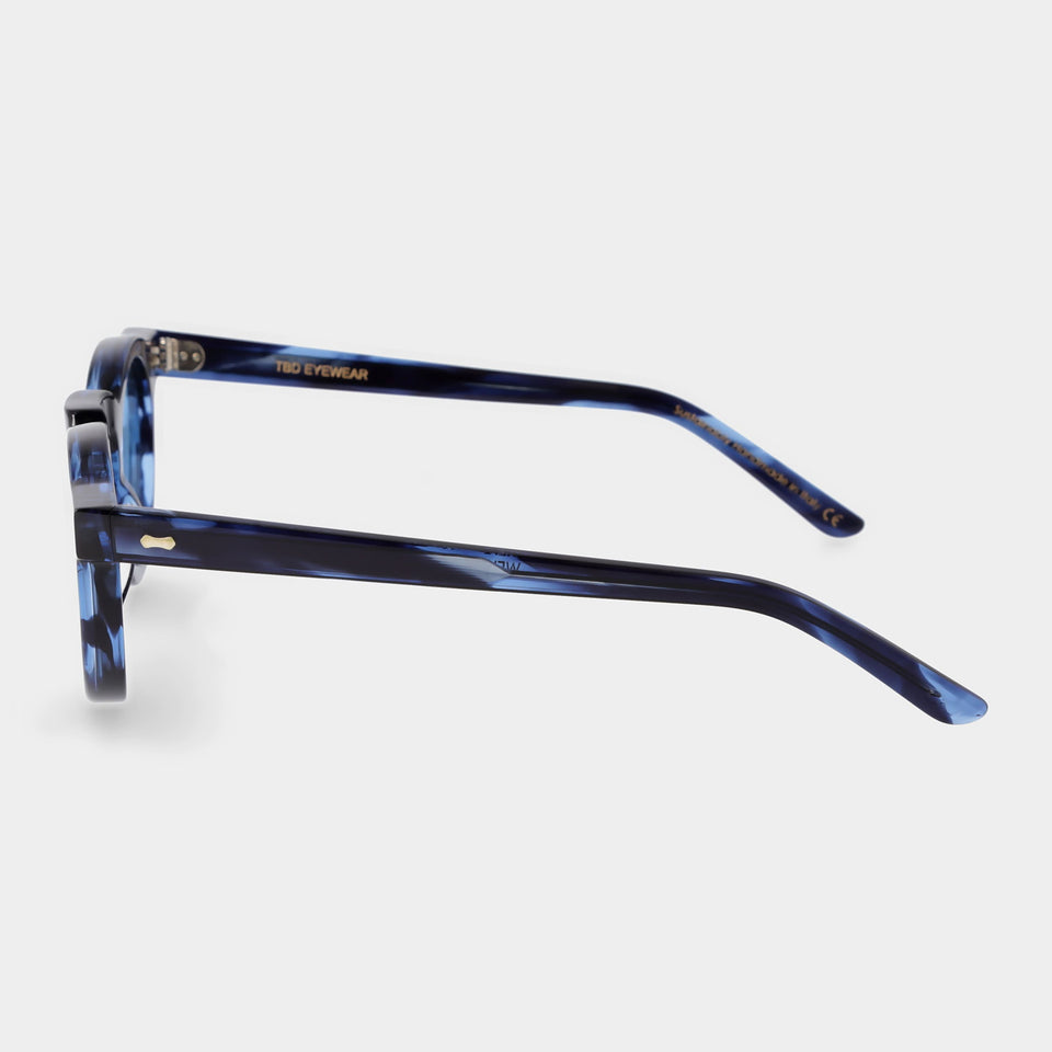 Blue sustainable sunglasses with blue lenses: Welt | TBD Eyewear